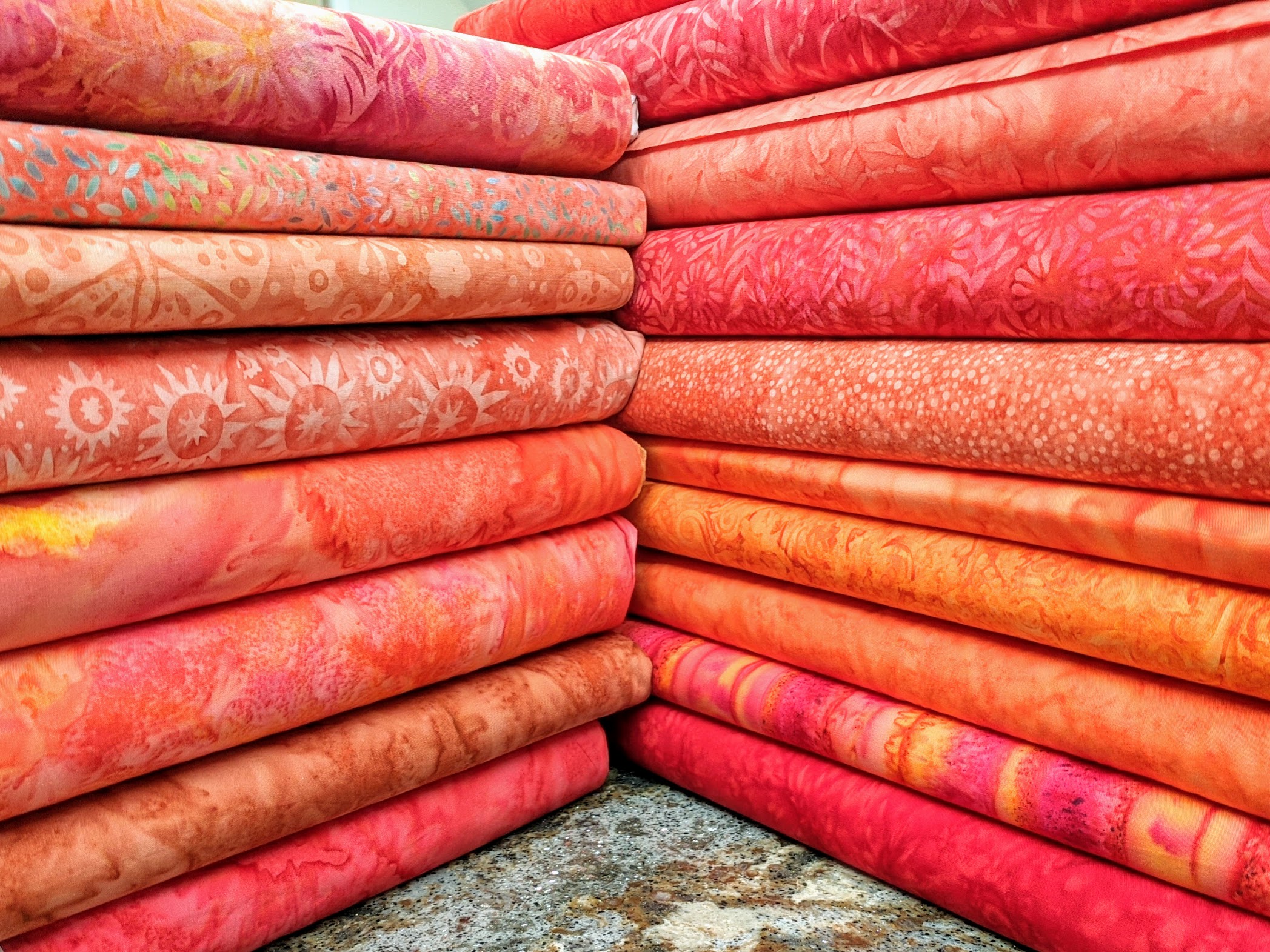 SAMPLES: Assorted Coral Colored Batiks – CREEKSIDE QUILTS