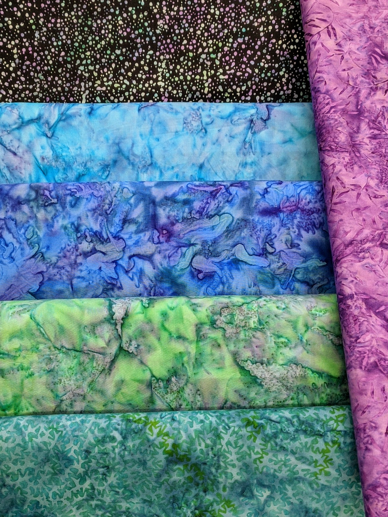 New Moon Rising Fabric Kit – CREEKSIDE QUILTS