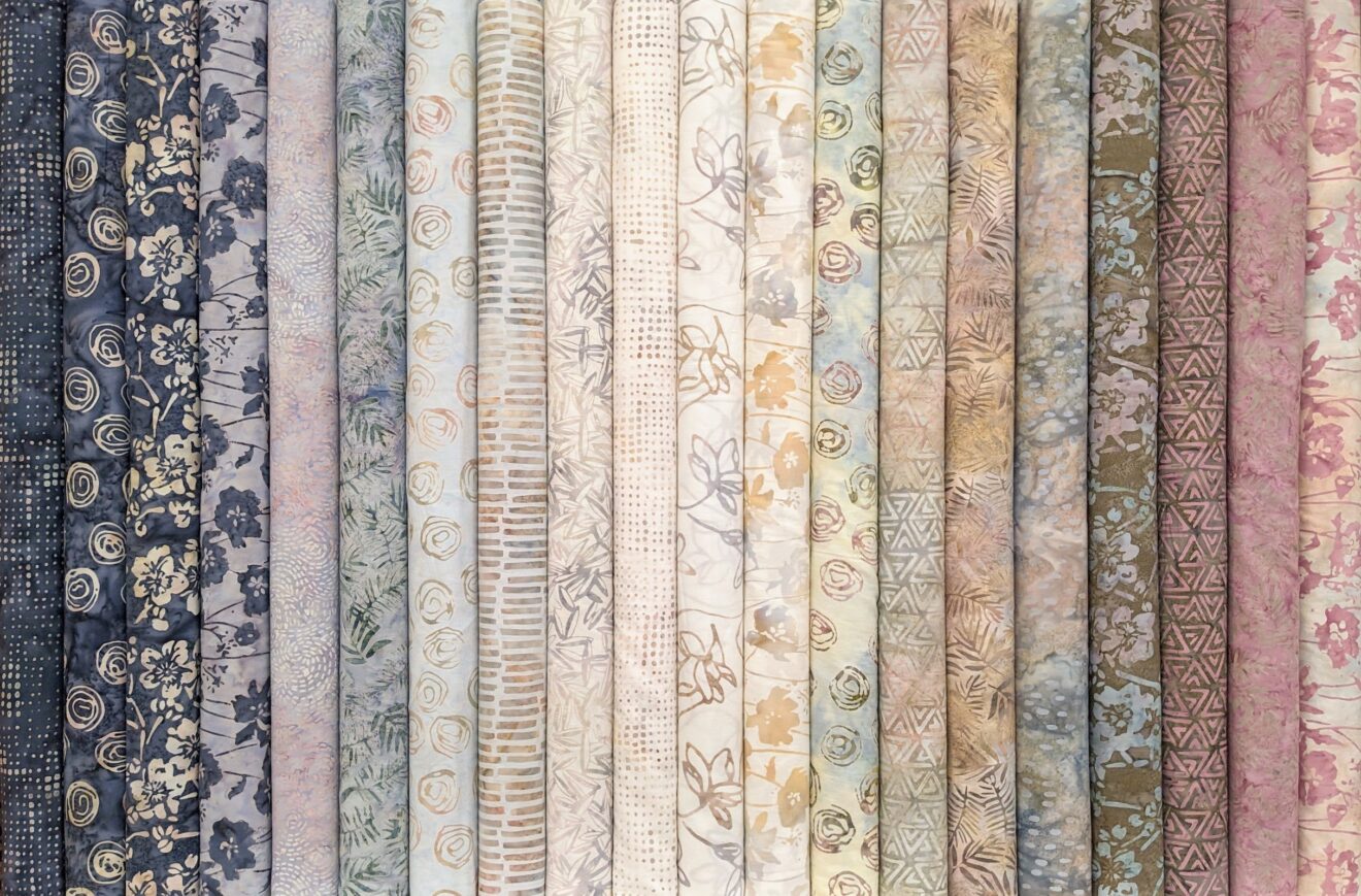 Anthology – 2680Q-X – Marble Angles – Faye – Batik Fabric – CREEKSIDE ...